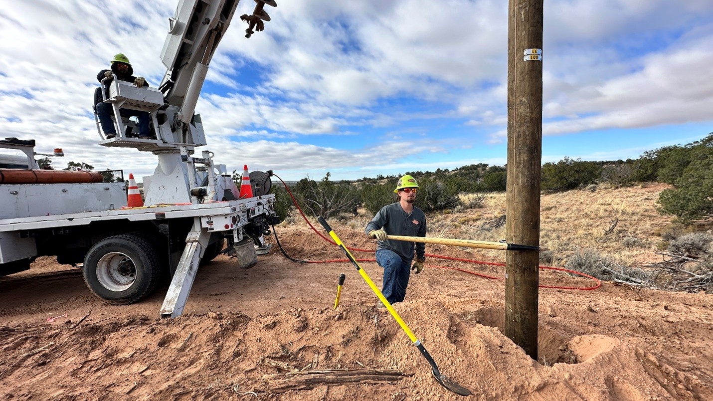 Austin Energy apprentice lineworkers gain valuable experience in bringing power to Arizona's ...